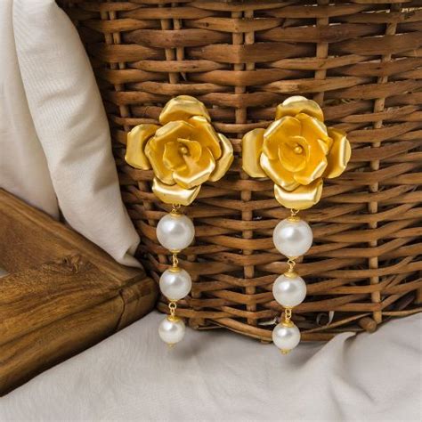Polished Statement Semi Fine Brass Earrings Color Golden At Rs 540