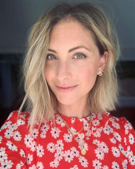 Julie Shulmans Instagram Twitter And Facebook On Idcrawl