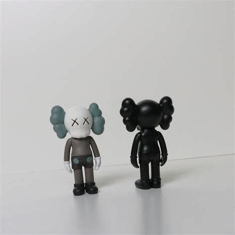 Kaws Figures 5 Cartoon Kaws Trendy Figure Dolls Kaws