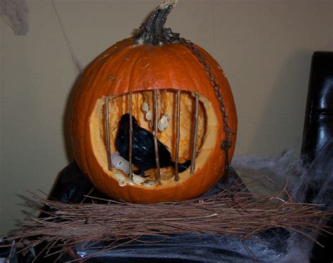Crow Pumpkin Carving