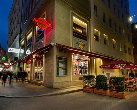 The 10 Best Vienna Clubs And Bars 2025 Tripadvisor