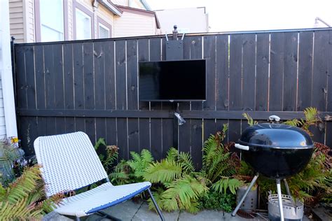 How To Diy Detachable Portable Fence Mount Outdoor Television