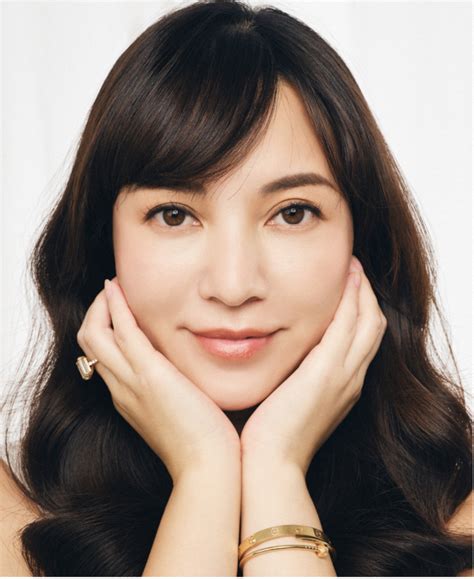 Hannah Nguyễn Biết ơn Những Gì Mình Có Elle