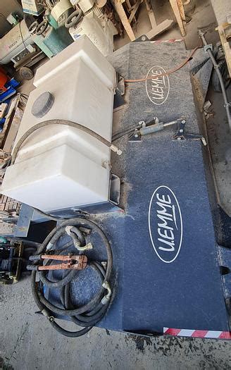 Usato 2008 Spazzatrice U Emme Manta 2100 I In Vendita Presso Roma Italia