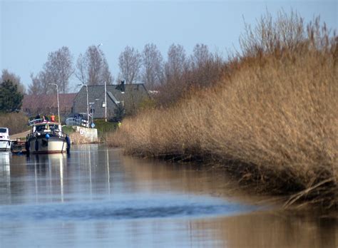 무료 이미지 물 보트 강 운하 반사 차량 저수지 수로 네덜란드 습지 채널 리스 지형 3751x2761