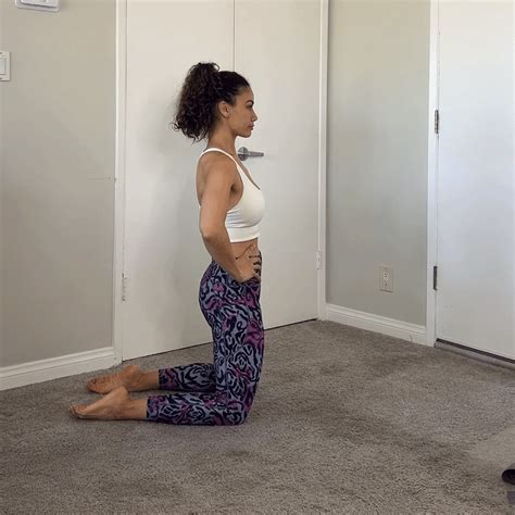 Tall Kneeling Hip Hinge