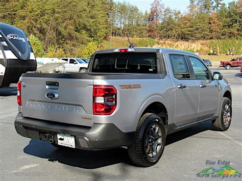 Iconic Silver Metallic 2023 Ford Maverick Lariat Tremor Awd Exterior Photo 146732014