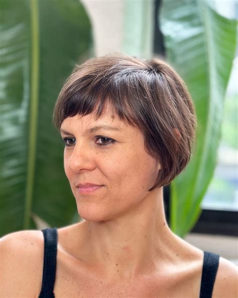 19 Modern Inverted Bob With Bangs And Ones To Avoid Hair Style Talk