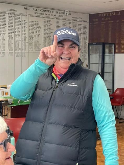 Natalie Irvine Hole In One Club Women Who Golf The Worlds