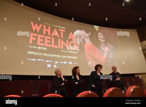 Ines Kratzmüller Proschat Madani Kat Rohrer Regie What A Feeling