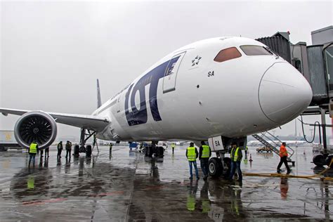 Lot получил первый новый Boeing 787 9 с завода