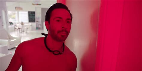 Auscaps Justin Berti Shirtless In Divorce Bait