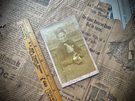 Victorian Mourning Photograph Post Mortem Bereaved Widow Etsy