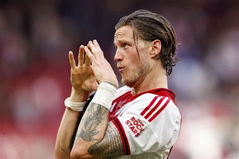 Weghorst Slaat Ajax Ploeggenoot Knock Out Soccernews Nl