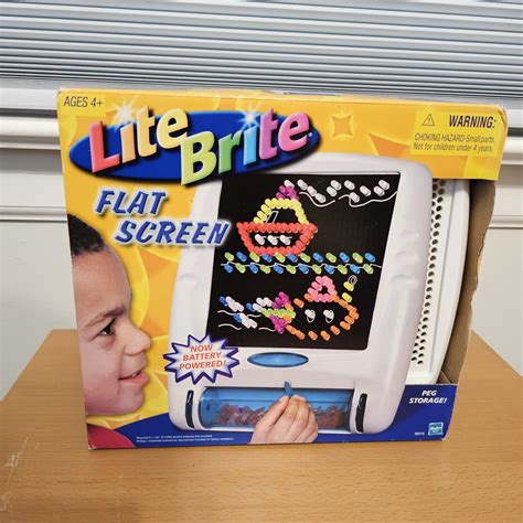 2003 Hasbro Lite Brite Flat Screen White W Pegs And Peg Storage Portable
