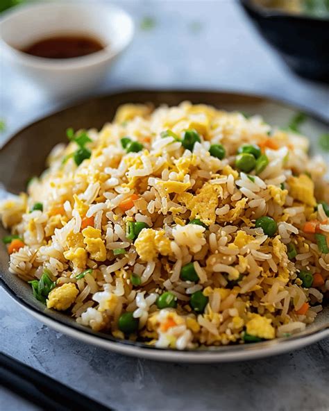 Easy Egg Fried Rice Tasty Whisper