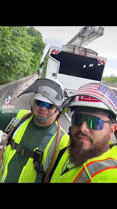 Luis Paez On Linkedin Another Productive Day In The Office