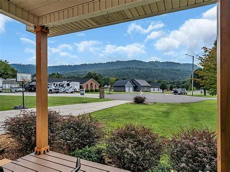 230 Charlene Pl South Pittsburg Tn 37380 Zillow