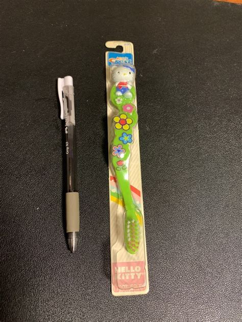 Hello Kitty X Crest Toothbrush Hobbies And Toys Memorabilia