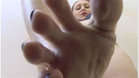 Barefoot Giantess Medium Res Homemade Fetishes By Delicia Deity Clips Sale