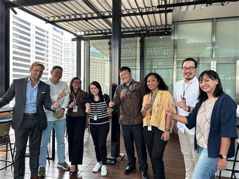 Bersamauntukjadiyangterbaik Allianzindonesia Alexander Grenz