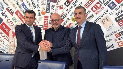 İtalyan Savunma Devi Leonardonun Ceosu Cingolaniden Baykara övgü Dünya Gazetesi