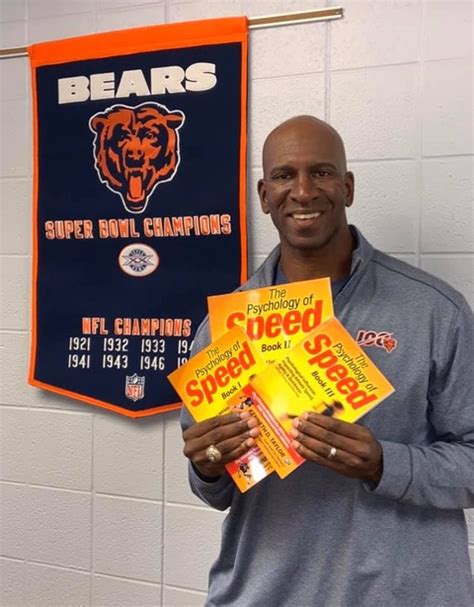 Nfl Player Ken Taylor Partners National Academy Of Athletics