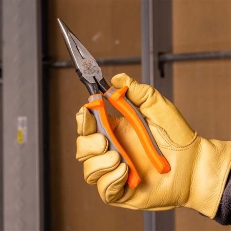 Klein Tools 1000v Insulated Tool Set 7 Piece In The Household Tool Sets Department At