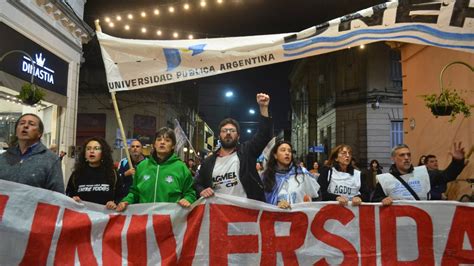 Uner Presente En La Cuarta Marcha Federal Universitaria Uner Medios