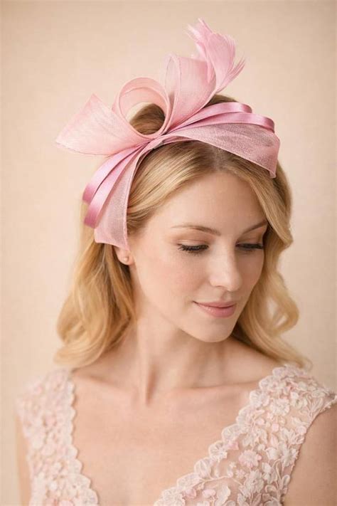 Pink Svnx Bow Shaped Fascinator With Satin Loops And Feathers Boohoo