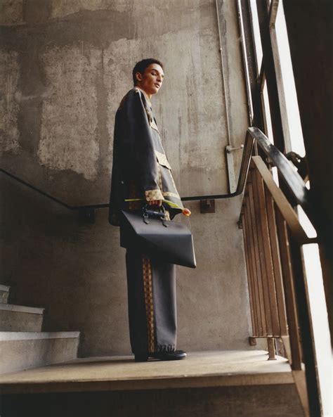 Mode Nonchalant Gucci Special Manifesto Magazine