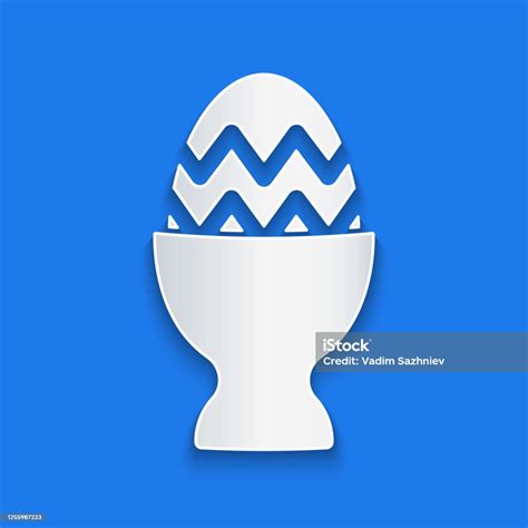 종이는 파란색 배경에 고립 된 스탠드 아이콘에 부활절 달걀을 잘라 행복한 부활절 종이 아트 스타일 벡터 일러스트레이션 3차원 형태에 대한 스톡 벡터 아트 및 기타 이미지