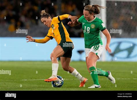 Ireland S Kyra Taylor Carusa Vie For The Ball Australia S Katrina Gorry Left During The Women