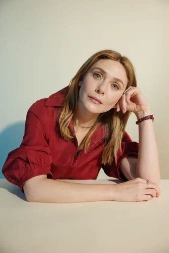 Elizabeth Olsen Poster 1487203 Online Best Prices