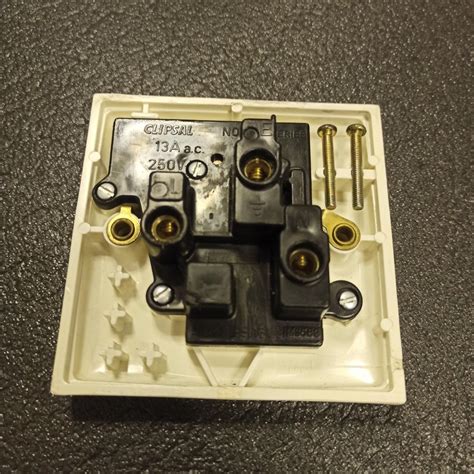 Clipsal 13a Power Socket Tv And Home Appliances Electrical Adaptors And Sockets On Carousell