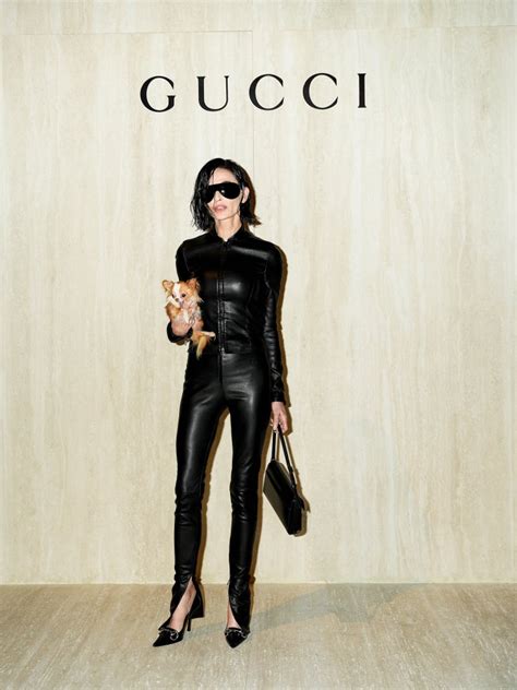 Demi Moore Rocks Dramatic Bob Haircut And All Leather Look At Gucci
