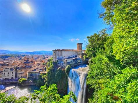 180 Liri Fotografías De Stock Fotos E Imágenes Libres De Derechos