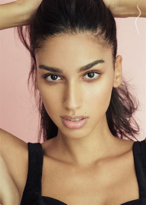 Sarra A Model From France Model Management