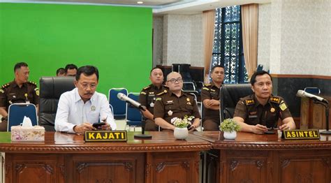 Dramir Yanto Jam Intel Kejagung Ri Berikan Pengarahan Secara Virtual