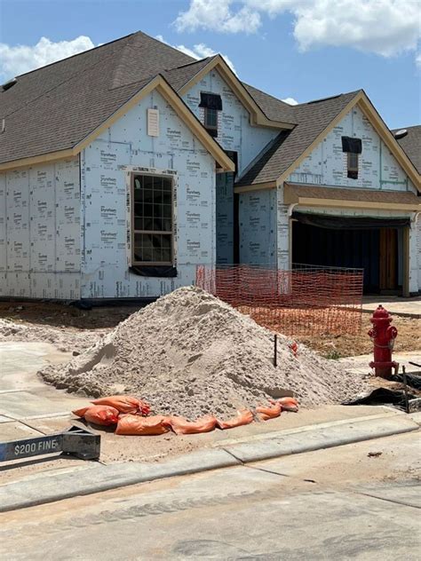 Meet Crystal Plummer Realtor And Managing Director Shoutout Htx