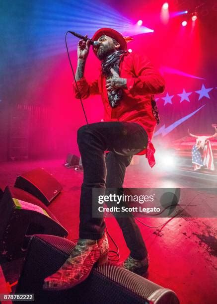 Yelawolf Rapper Photos And Premium High Res Pictures Getty Images