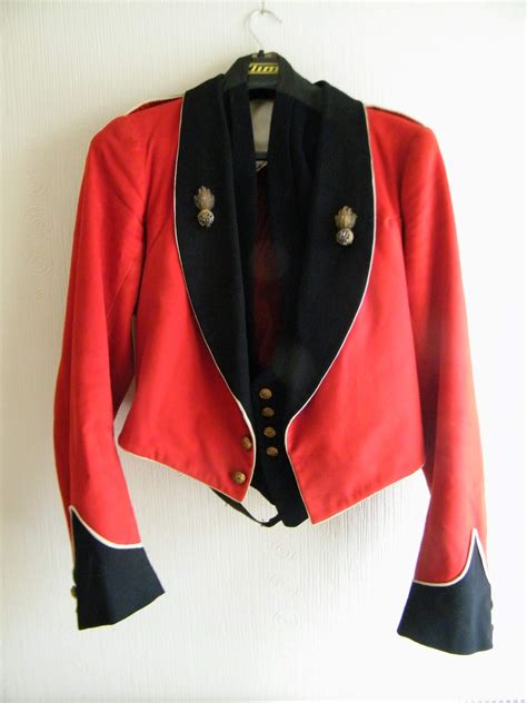 67th Bn Rwf Flag And Associated Items