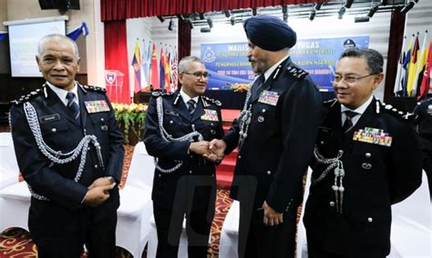 Amar Singh Retires As Ccid Director After Serving In Pdrm For 35 Years