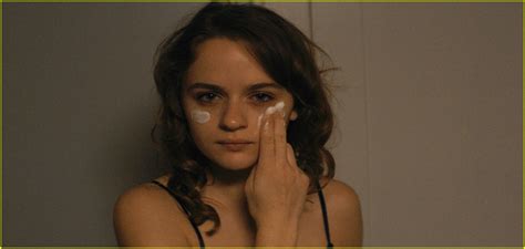 Joey King S Summer 03 Expands This Weekend Watch An Exclusive Clip Photo 4159323