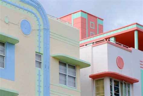 Miami Beach An Icon Of Art Deco And Bling