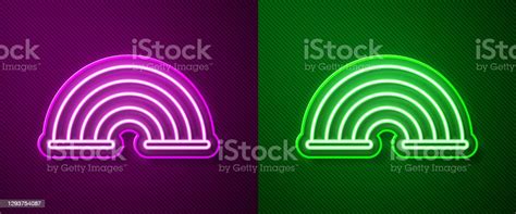 보라색과 녹색 배경에 고립 된 빛나는 네온 라인 무지개 아이콘 벡터 개념에 대한 스톡 벡터 아트 및 기타 이미지 개념 곡선 구름 Istock