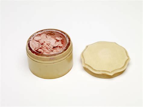 Container Make Up Container London Museum