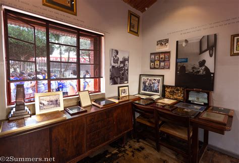 A Visit To Mandela House On Vilakazi Street 2summers