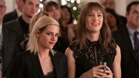 Happiest Season Comédia Romântica Com Kristen Stewart E Mackenzie