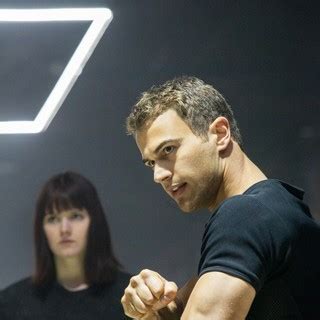 Divergent Picture 17